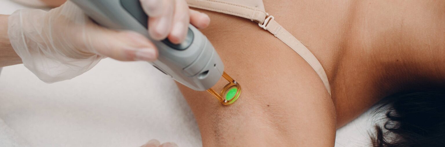 Quels sont les risques du laser ?|Dr Elisa Pecorelli | Paris